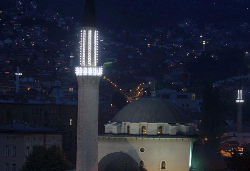 Islamska zajednica BiH utvrdila ovogodišnje iznose za vitre | Ljepota ...